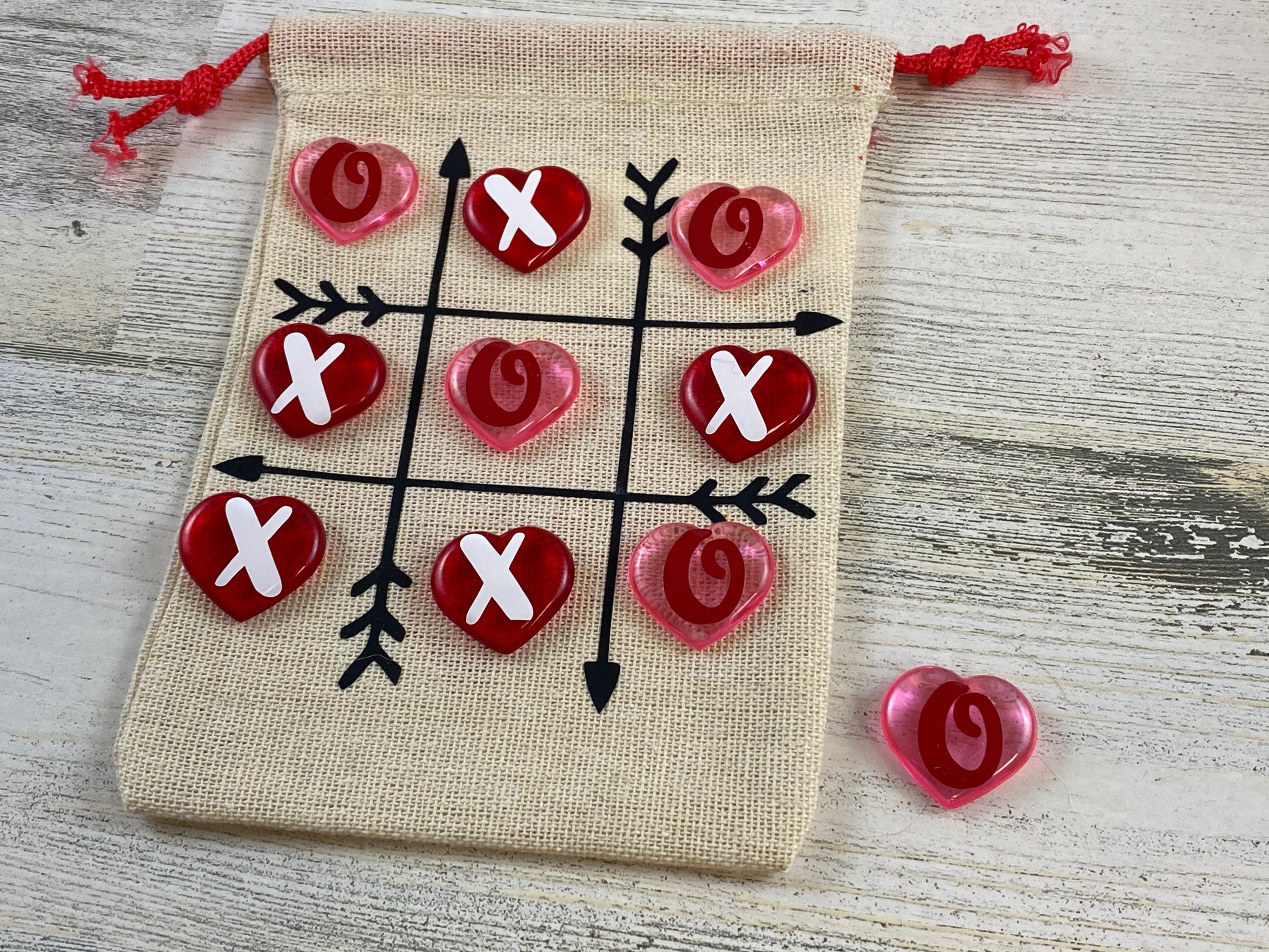 Valentines Day tic-tac-toe personalized game bags | Etsy