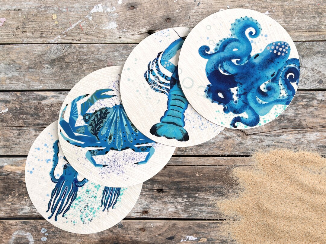 Crustaceans Coaster Set, Round Sea Themed Drinks Mats, Blue & White ...