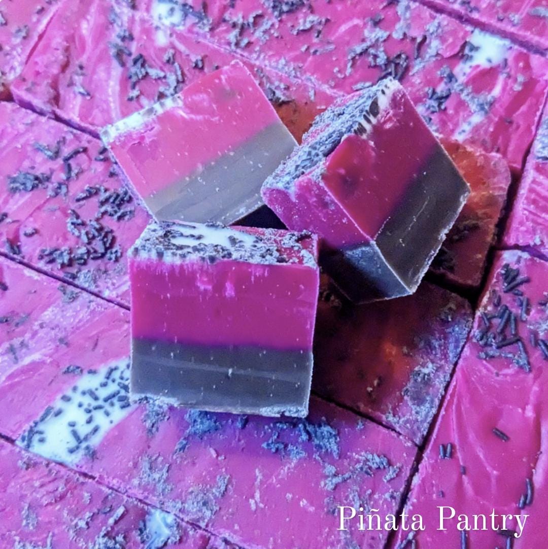 BLACK FOREST Gateau FUDGE by Fudge Factory Cherry Chocolate Cake ...