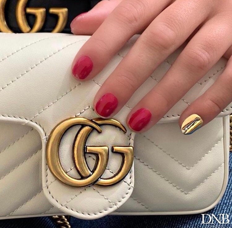 9ct Gold Oval Tip Fingernail Jewellery Diamond Set little Finger 2 ...