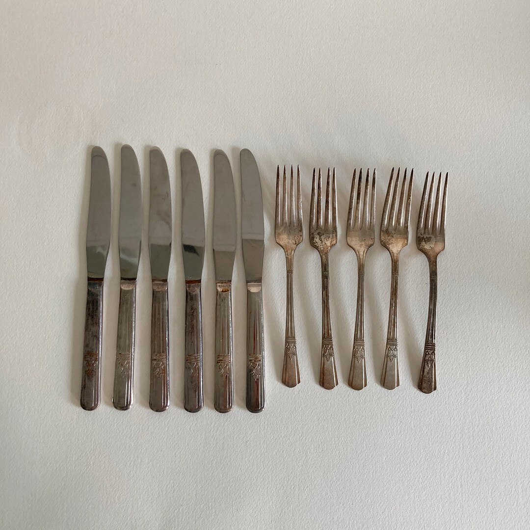 Vintage Silverplate Flatware Set: International Silver 'court' Pattern ...