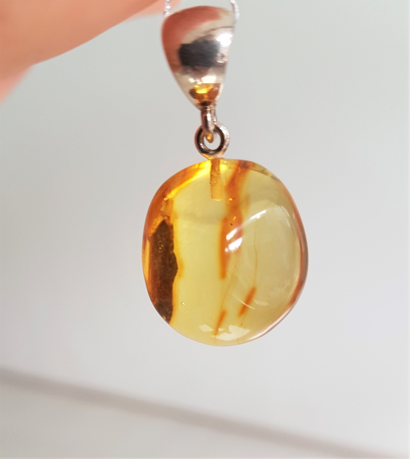 Bernstein , Bernstein Anhänger , Bernstein mit Insekt , Bernstein ...