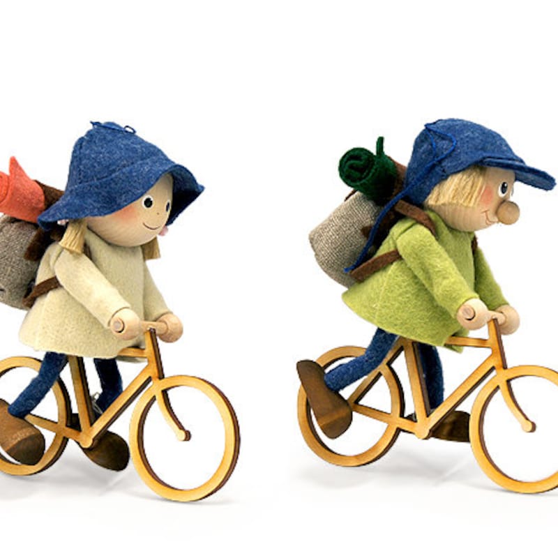 Gifts for Cyclists - 60+ Gift Ideas for 2024