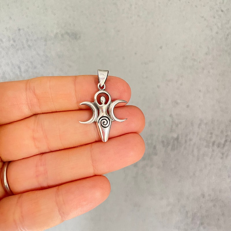 Goddess Pendant - Etsy