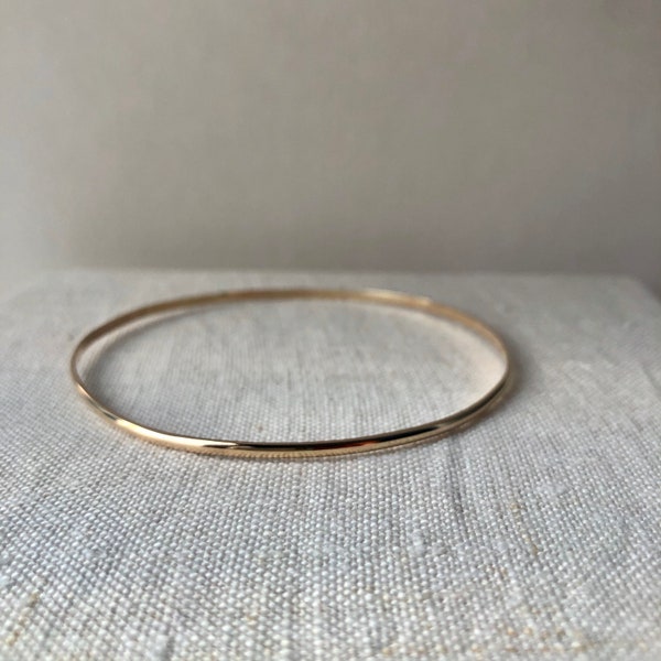 14k Gold Bangle - Etsy