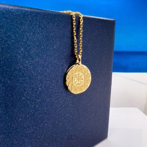 14K Gold Pagan Compass Pendant, Vegvisir Compass Necklace, Gold Viking ...