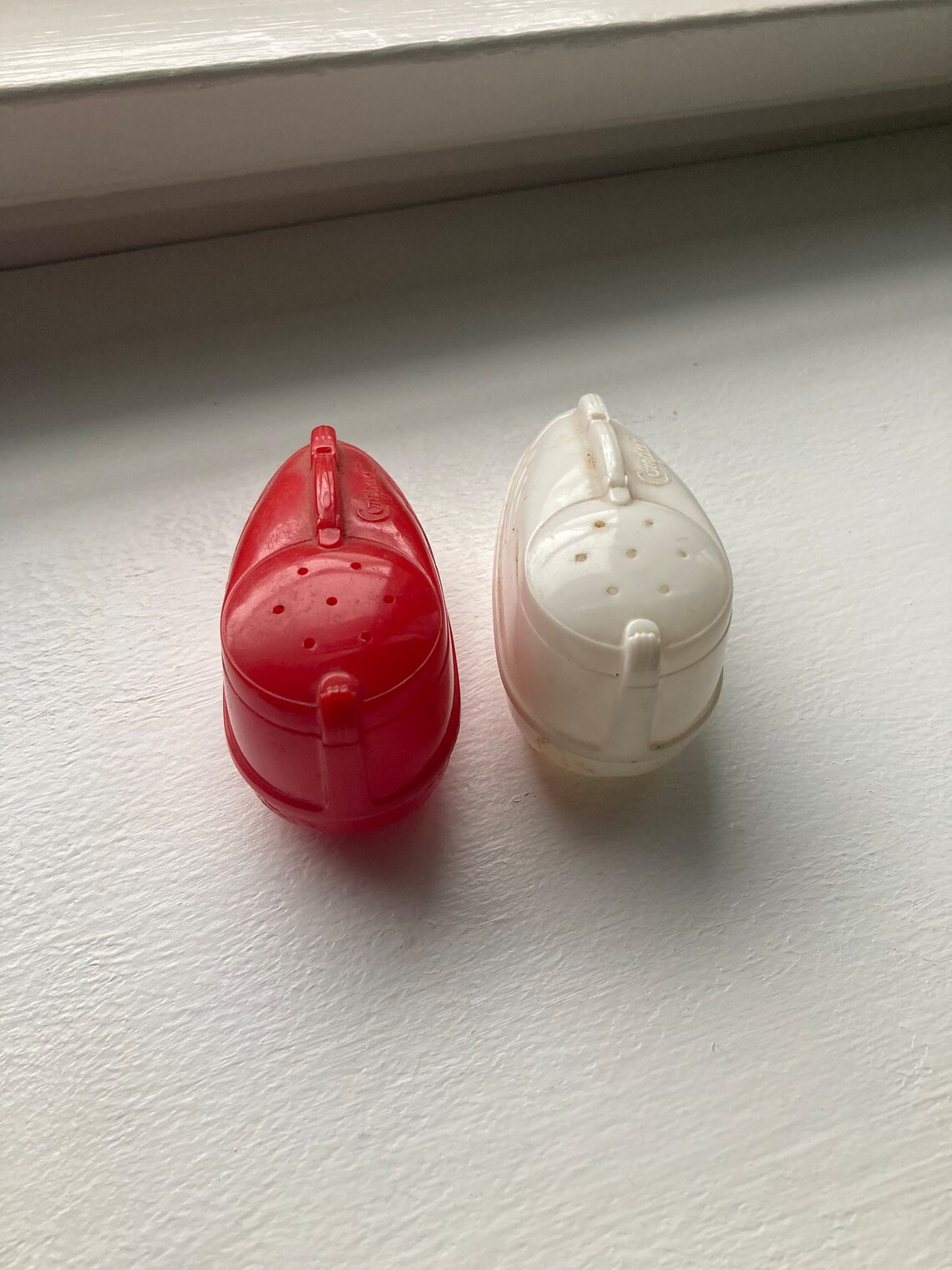 VINTAGE 1950s MCM Plastic COMPACT Electra Vacuum Cleaner Salt - Etsy