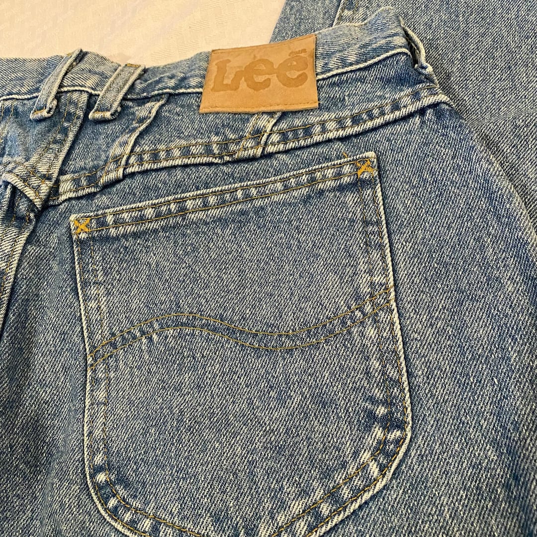 Vintage Lee Jeans in Classic Medium Wash Blue - Etsy