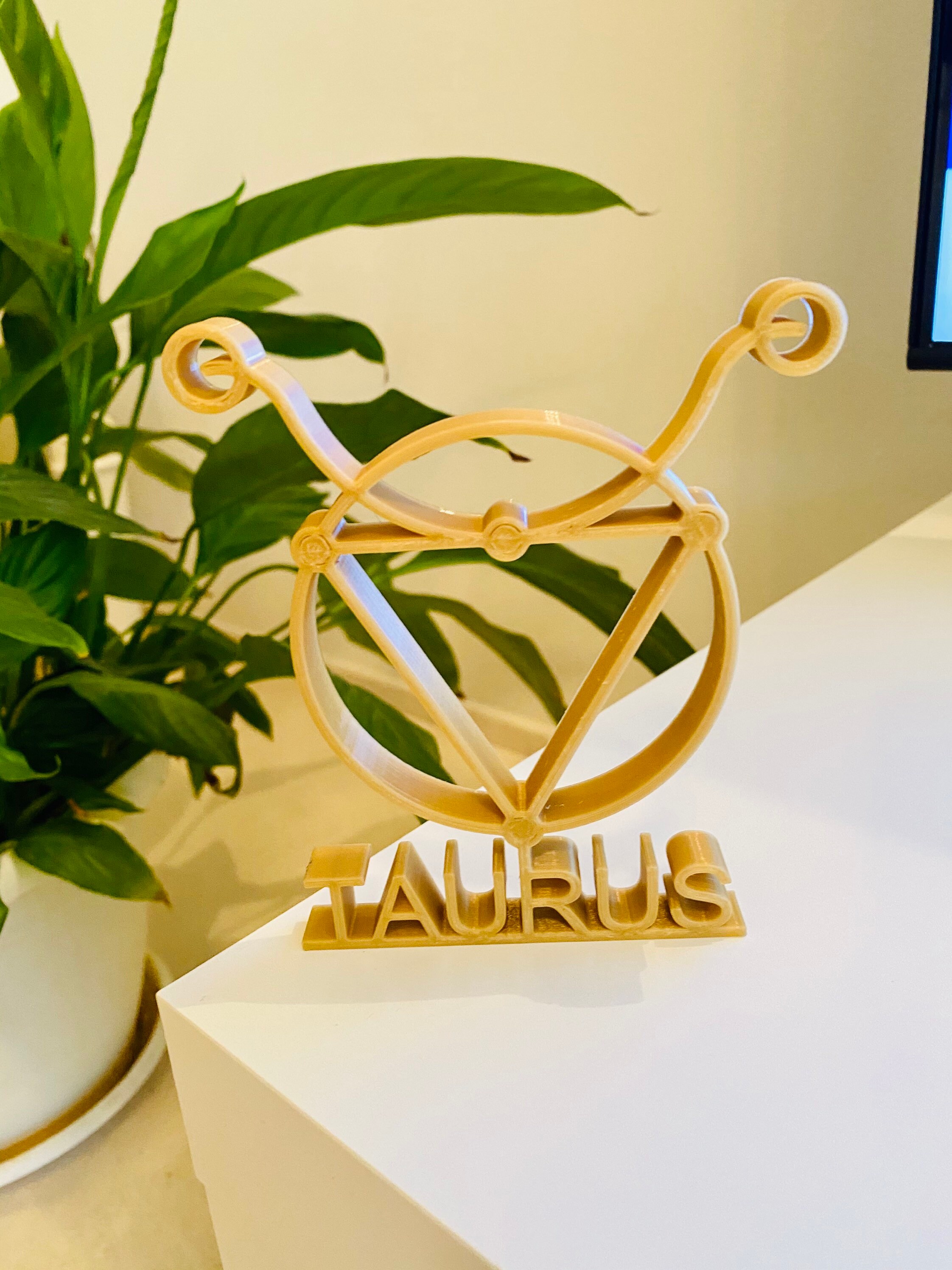 Taurus Zodiac Symbol Tabletop Plastic Figure Minimalist - Etsy
