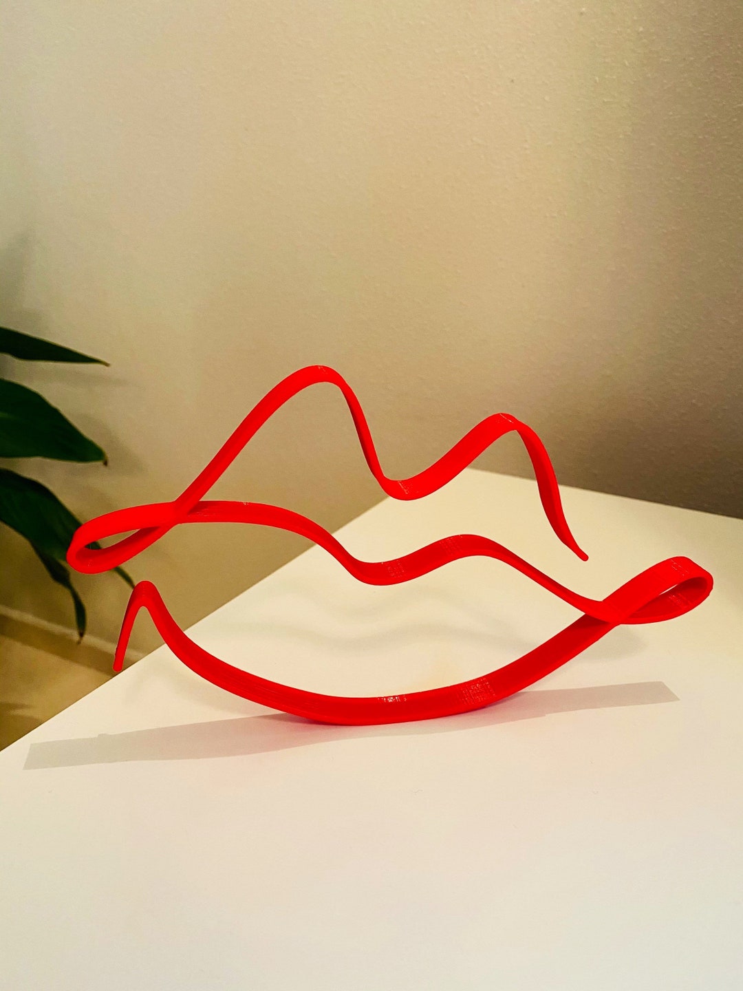 3D Printed Lips Sculpture: Minimalist Art, Home Decor - Etsy