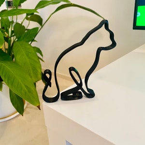 Sitting Cat, Tabletop Plastic Figure, Minimalist Art Sculpture, Shelf ...
