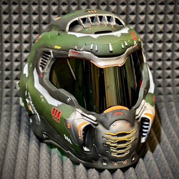Doomguy Helmet - Etsy
