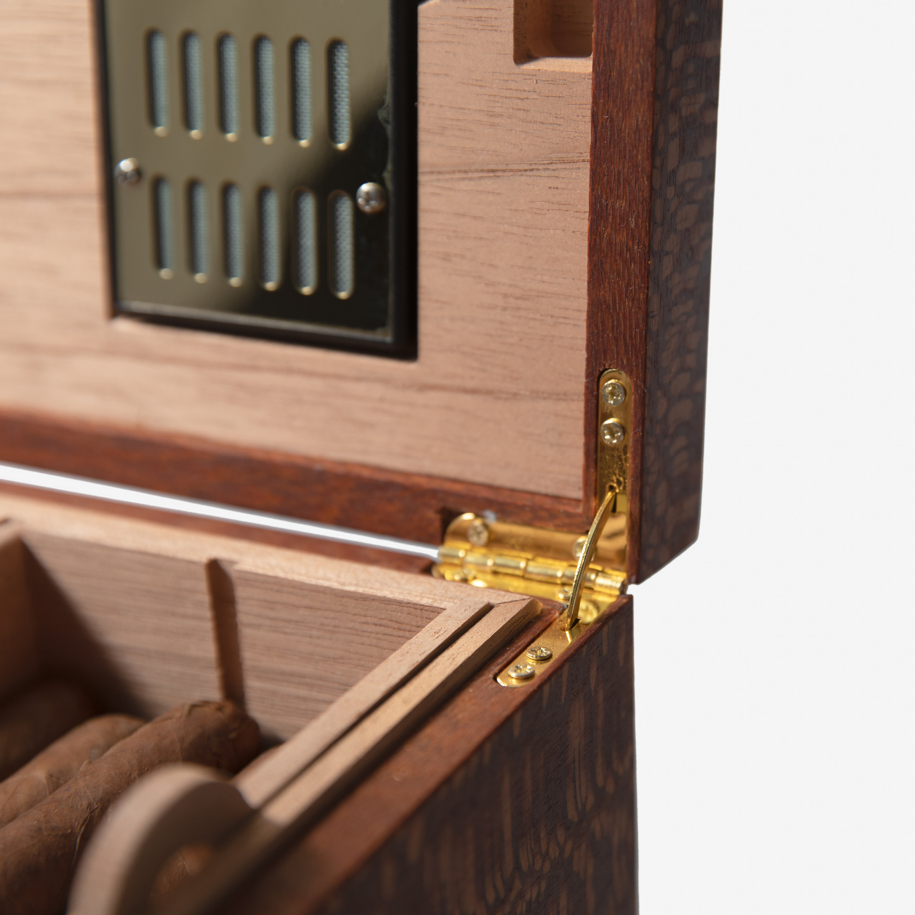 Lacewood Humidor With Spanish Cedar, Digital Hygrometer, and 2 ...