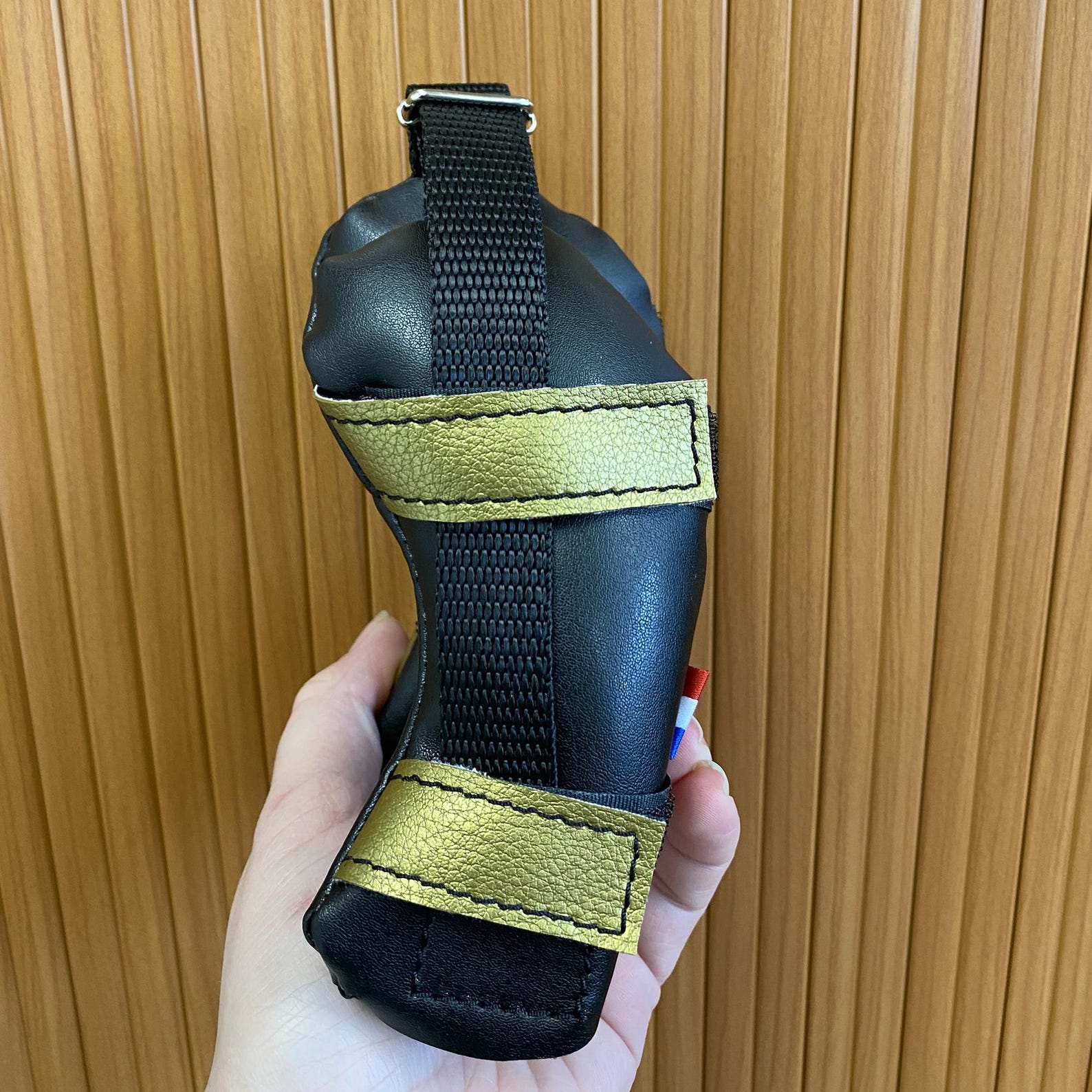 Customizable Poll Pad Relieving the Cervical Spine, Adaptable to ...