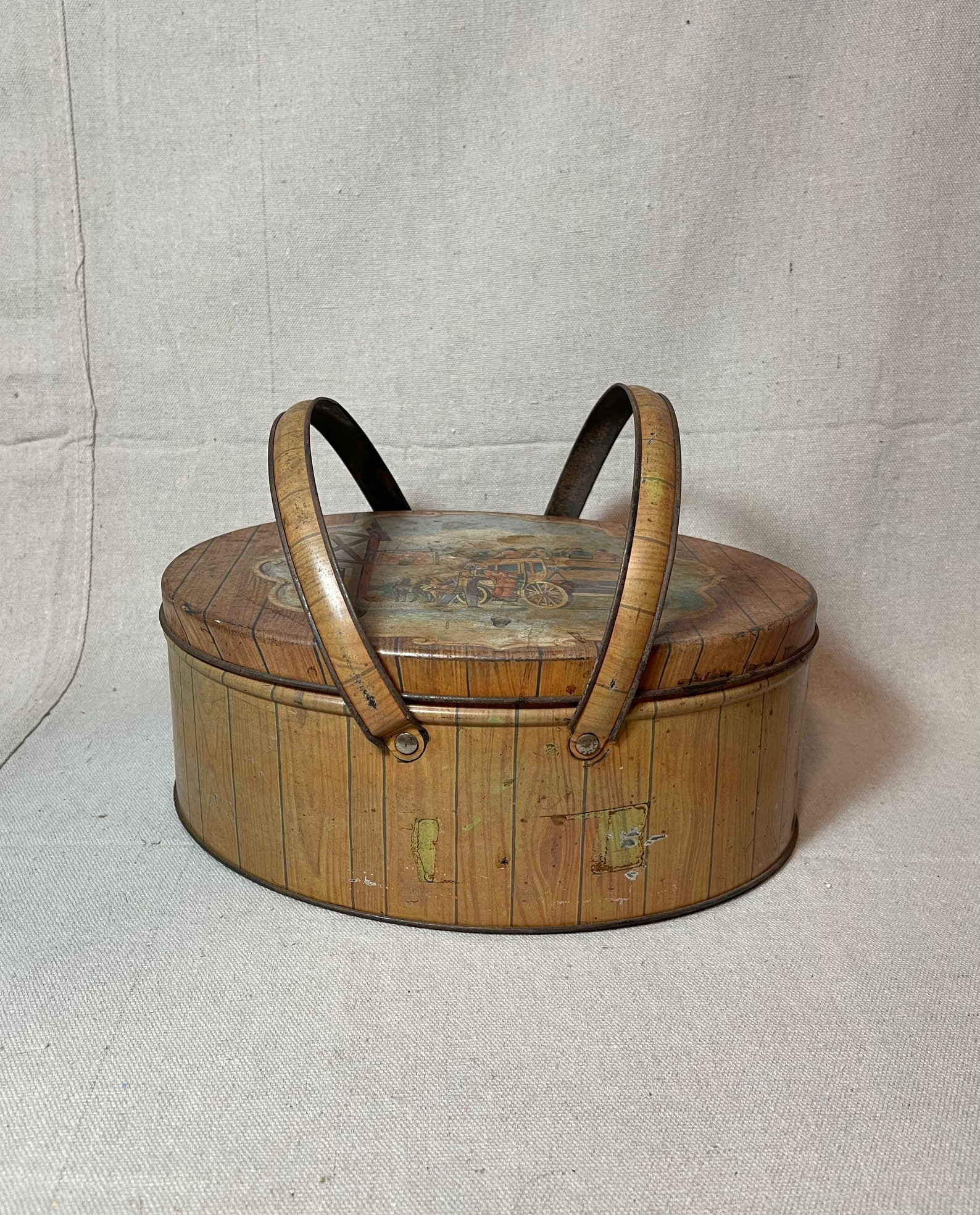 Vintage Stagecoach Sewing Tin with Handles/Vintage | Etsy