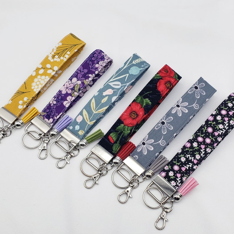 Floral Fabric Key Wristlet, Key Fob, Keychain, Gift for Her, Floral Key ...