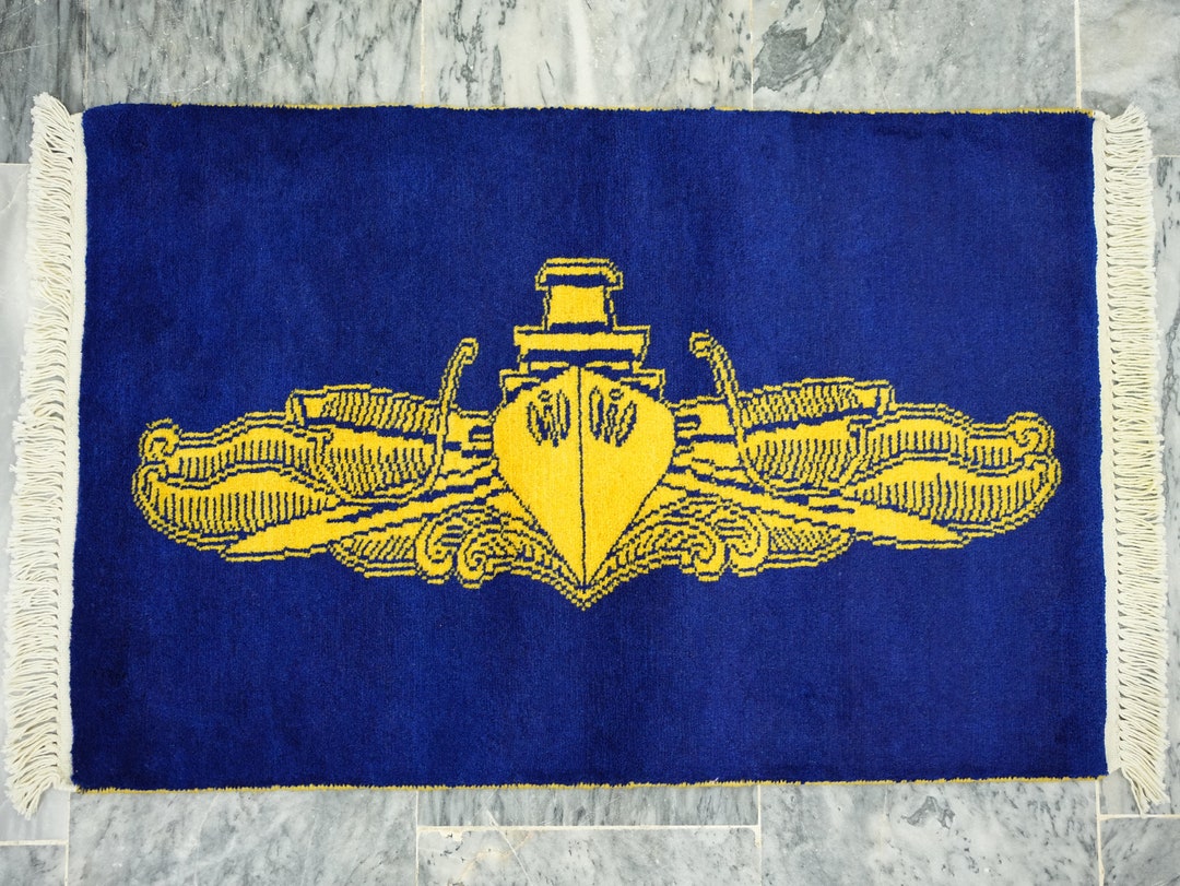 Handmade US Navy Surface Warfare Rug | SWO Insignia | Blue and Gold ...