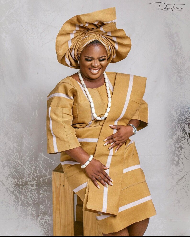 Nigerian Traditional Attire for Women. Asooke Iro and Buba . Sanyan ...