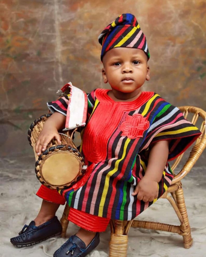 Los niños africanos visten. Asooke para bebés varones. Traje africano ...