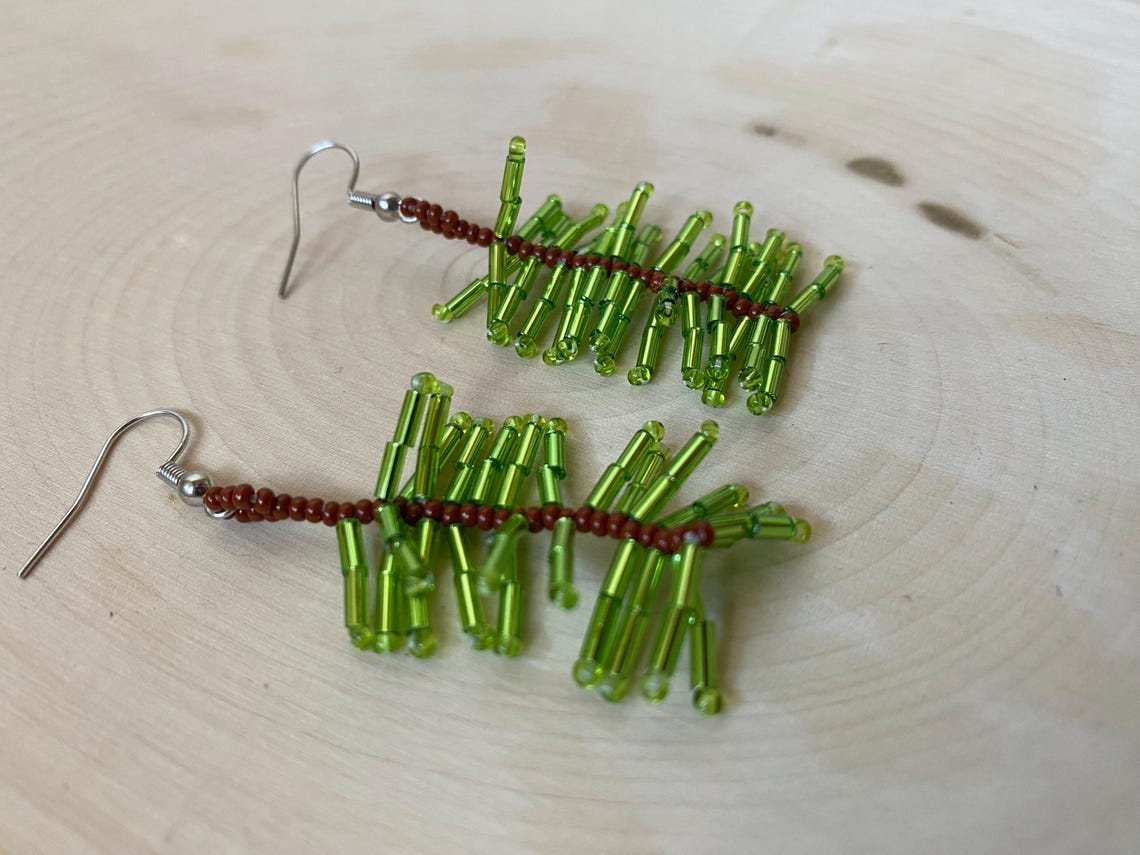 Pine Tree Beaded Earrings - Etsy
