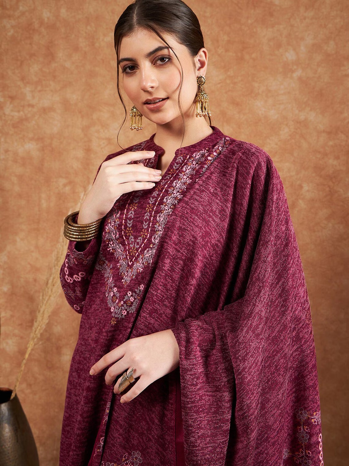 Winter Woolen Kurta Set Maroon & White Floral Printed Kurta Trousers ...