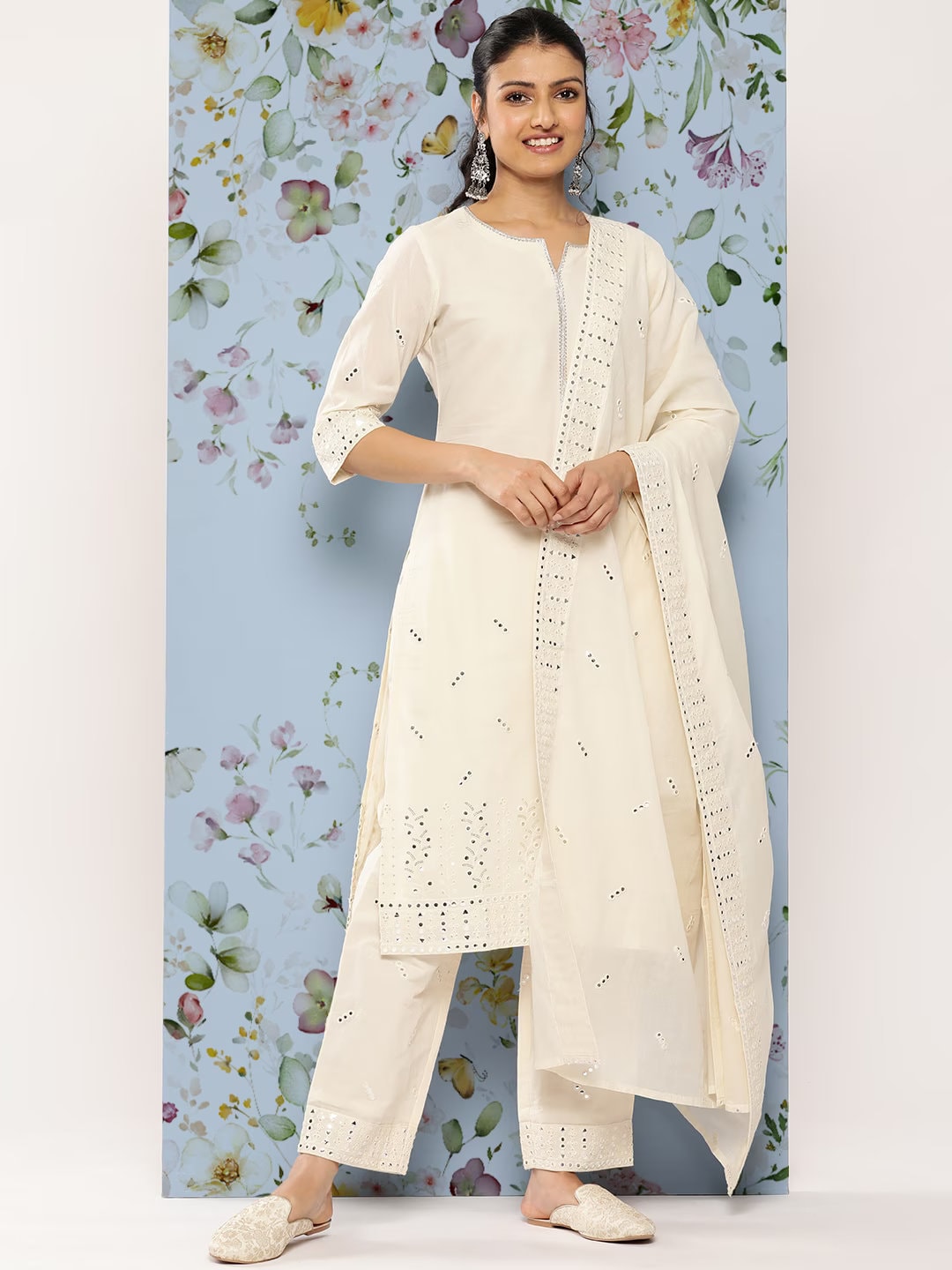 Kurta Sets Women White Embroidered Thread Work Pure Cotton Kurta With ...