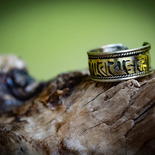 Om Ring - Etsy