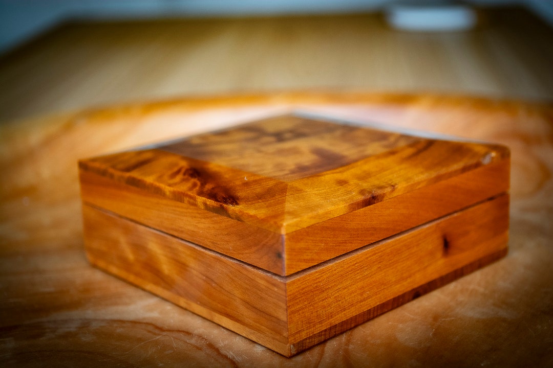 Thuya Wood Square Box - Etsy