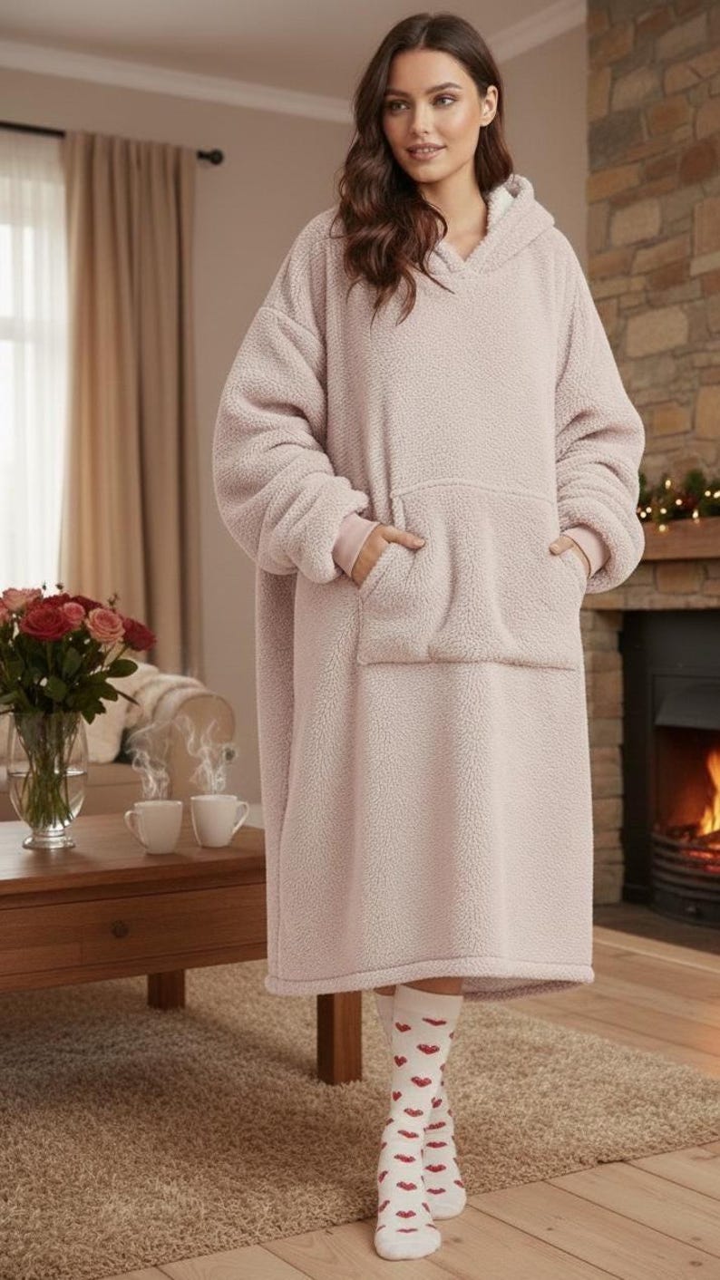 Cozy Plush Sherpa Blanket Hoodie, Soft Fuzzy Oversized Snuggie ...