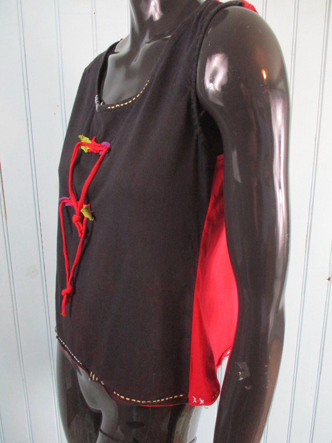 Vintage Swamee Tee Shirt in Black and Red. Vintage Topswamee - Etsy