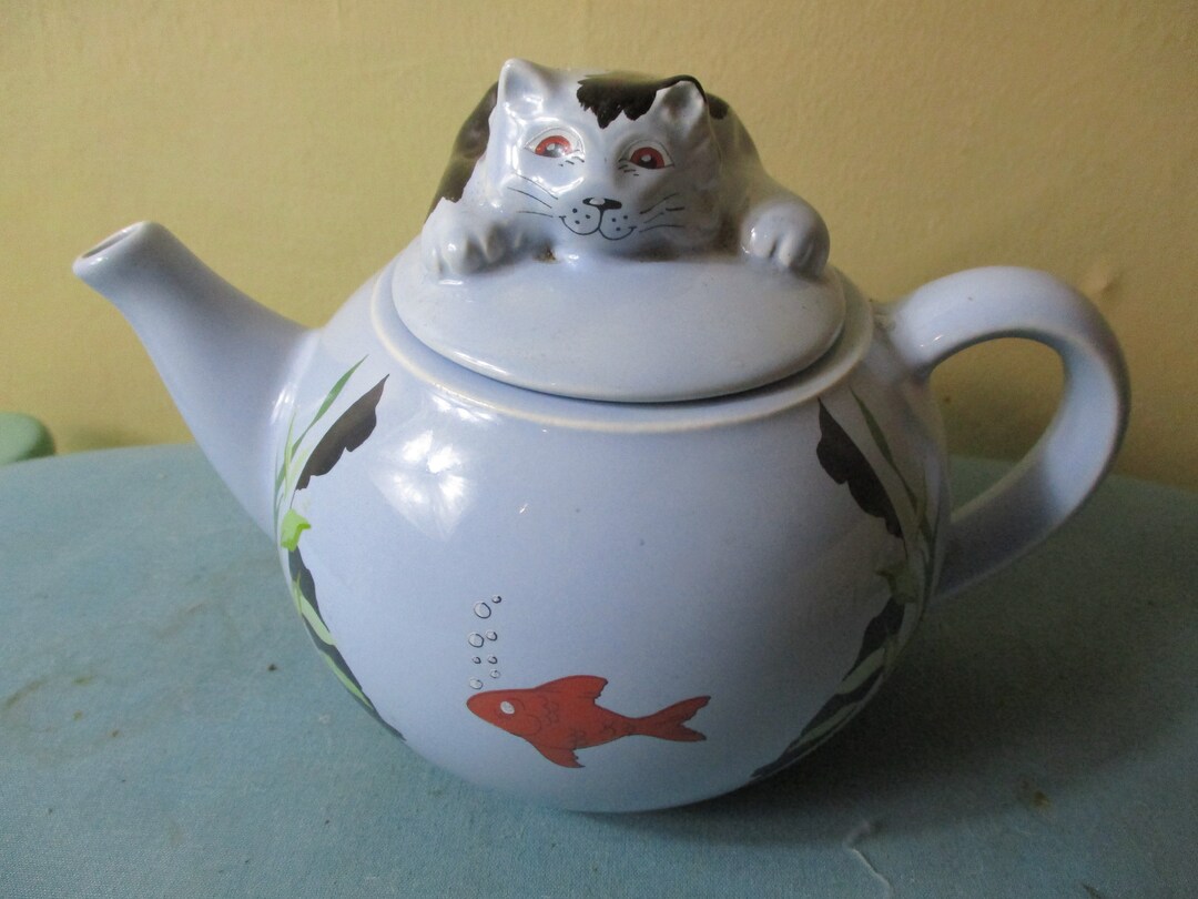 Wade Cat Teapot in Pale Blue. Vintage\cat Teapot\ceramic Teapot\fish ...
