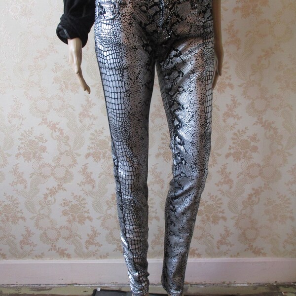 Retro Clothing - Etsy