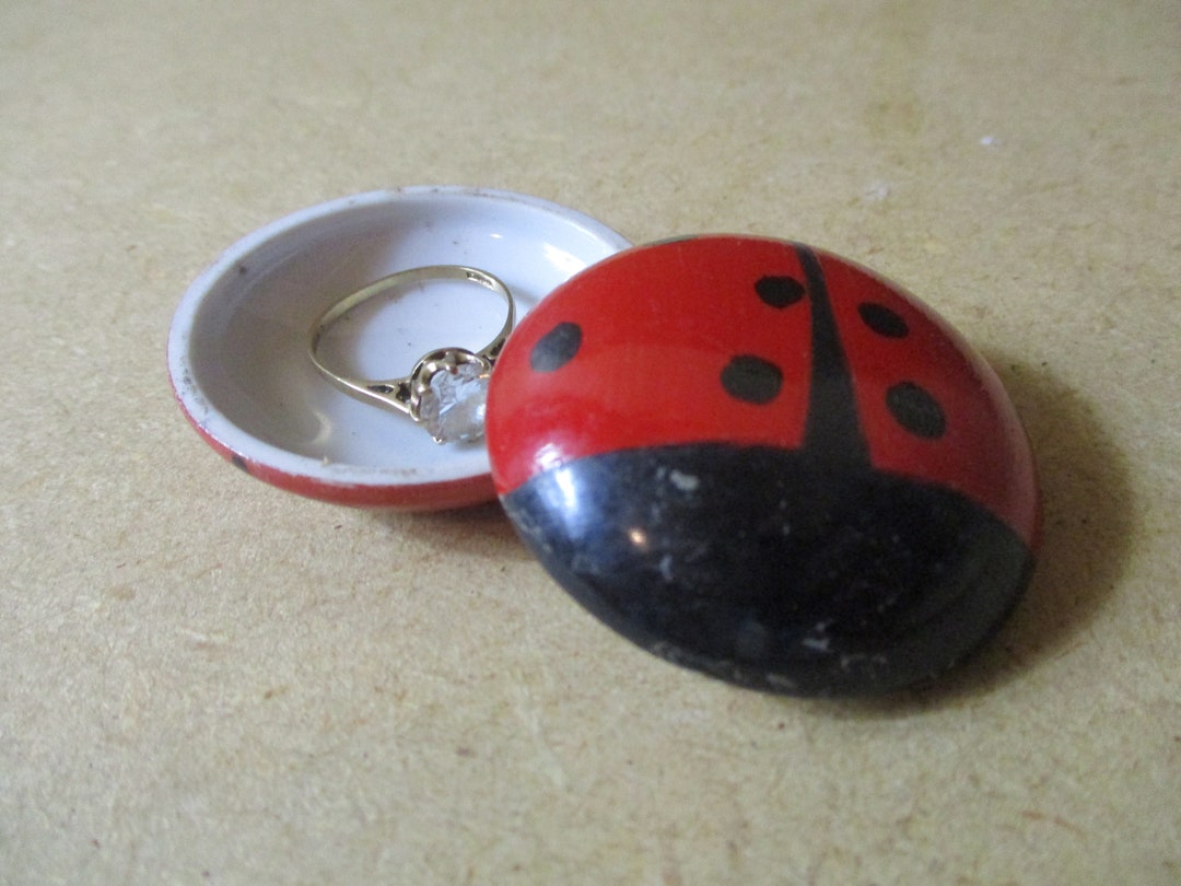 Vintage Hand Painted Limoges Pill Box. Limoges\pill Box\trinket Box ...