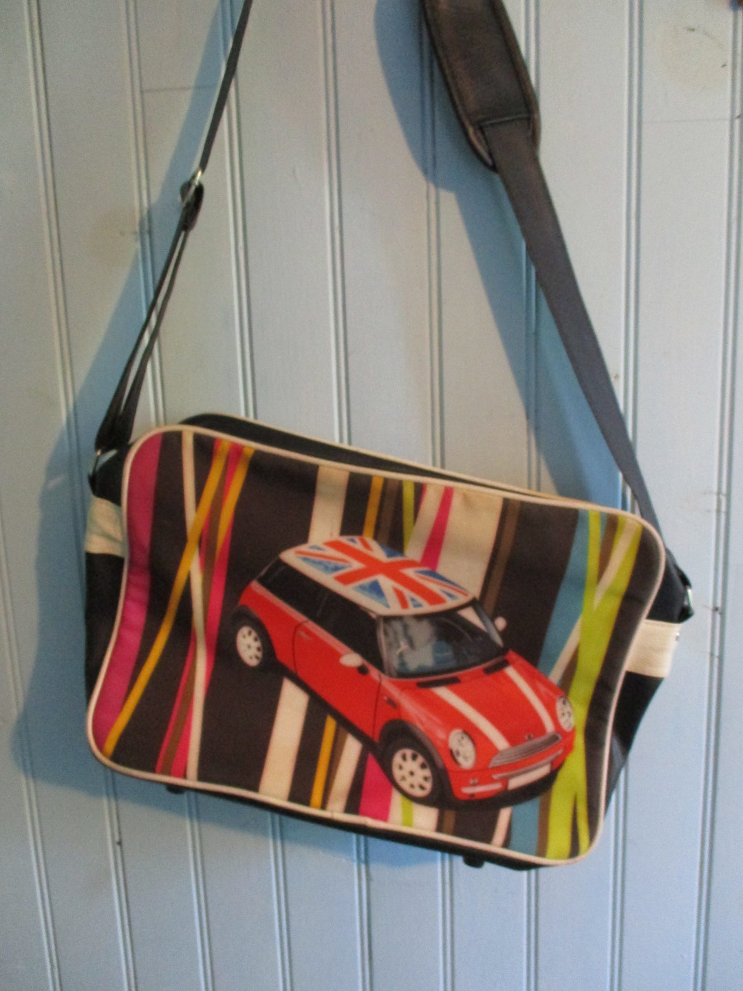 Genuine Vintage Mini Cooper Vinyl Bag. Mini Cooper60sretro Vintage ...