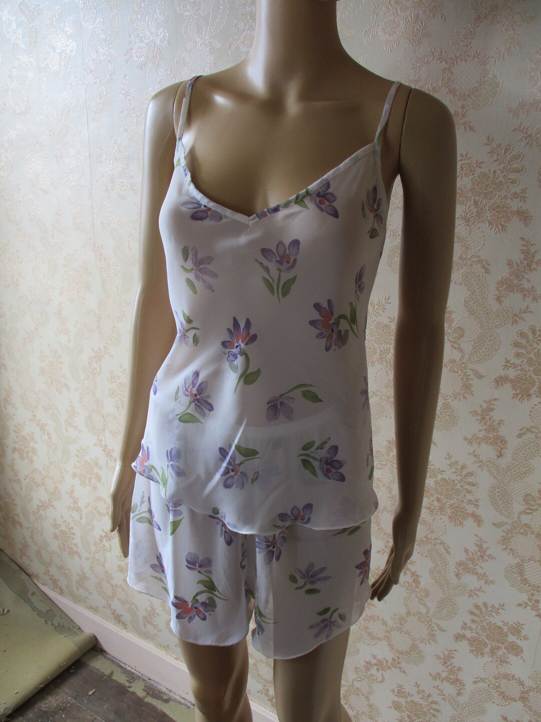 Pretty Lingerie Set . Vintage Lingerienightwearunderwearbedwearlingerie ...