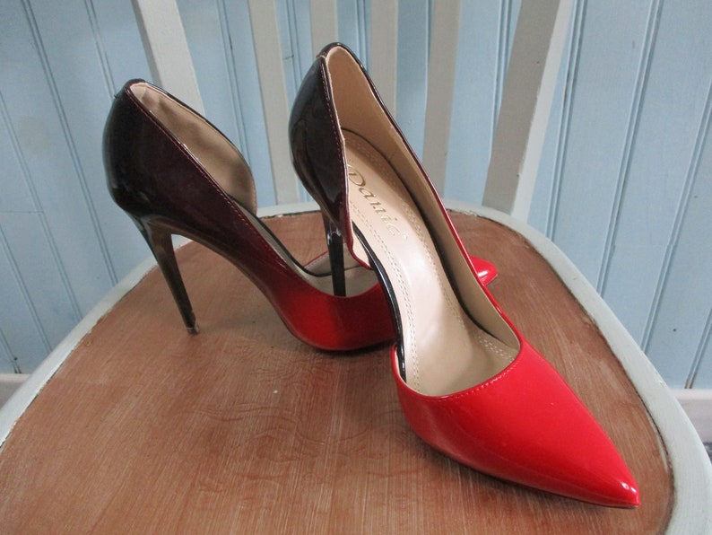Fabulous Red to Black Ombre Heeled Court Shoes. Vintage Shoes\stiletto ...