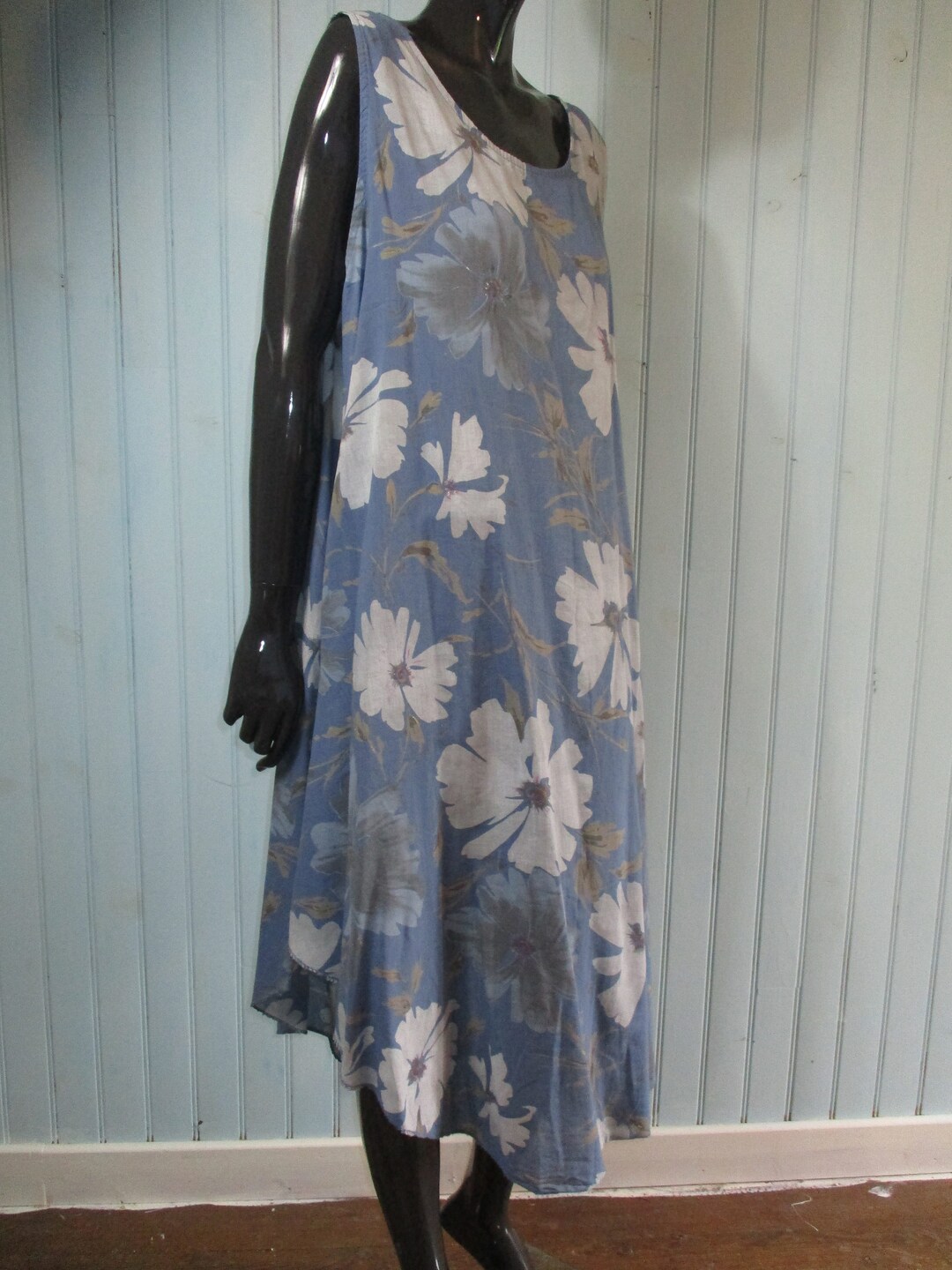 Vintage Floaty Summer Dress in Blue Floral. Vintage Dress\tea Dress ...