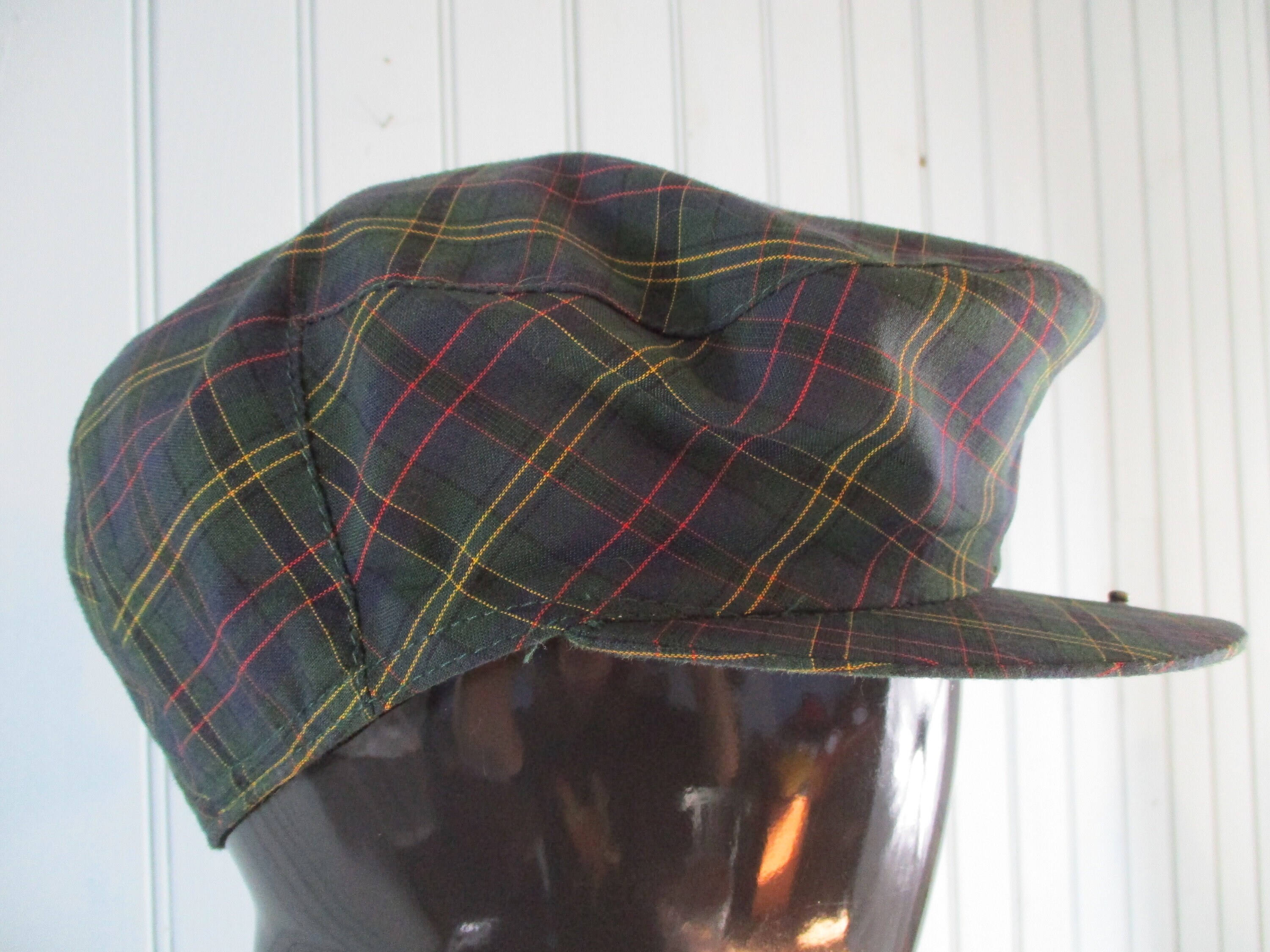 Vintage Flat Cap in Green Check Pattern. Vintage Cap\flat Cap\green ...