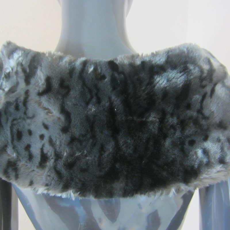 Green Fur Wrap - Etsy UK