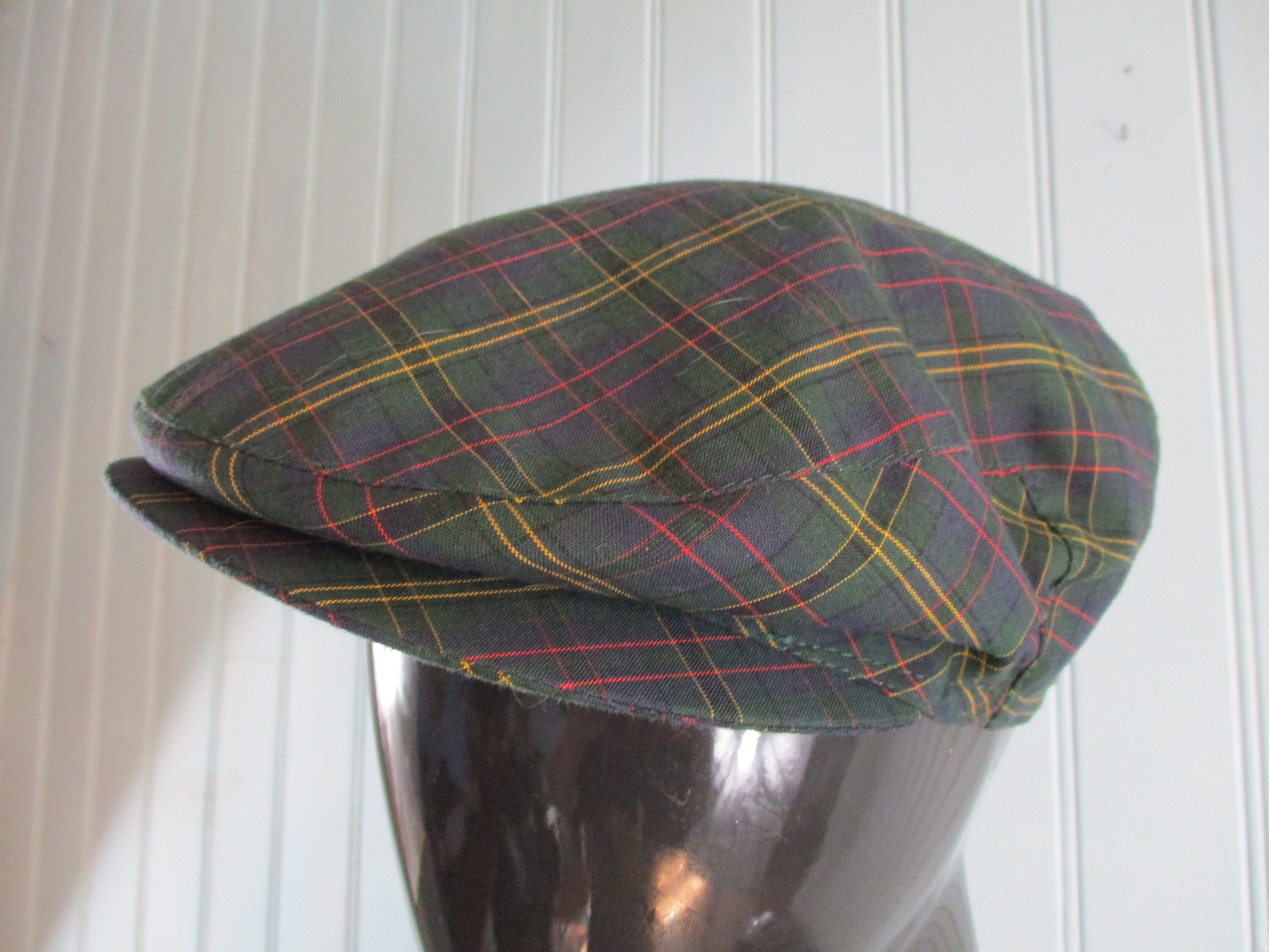 Vintage Flat Cap in Green Check Pattern. Vintage Cap\flat Cap\green ...