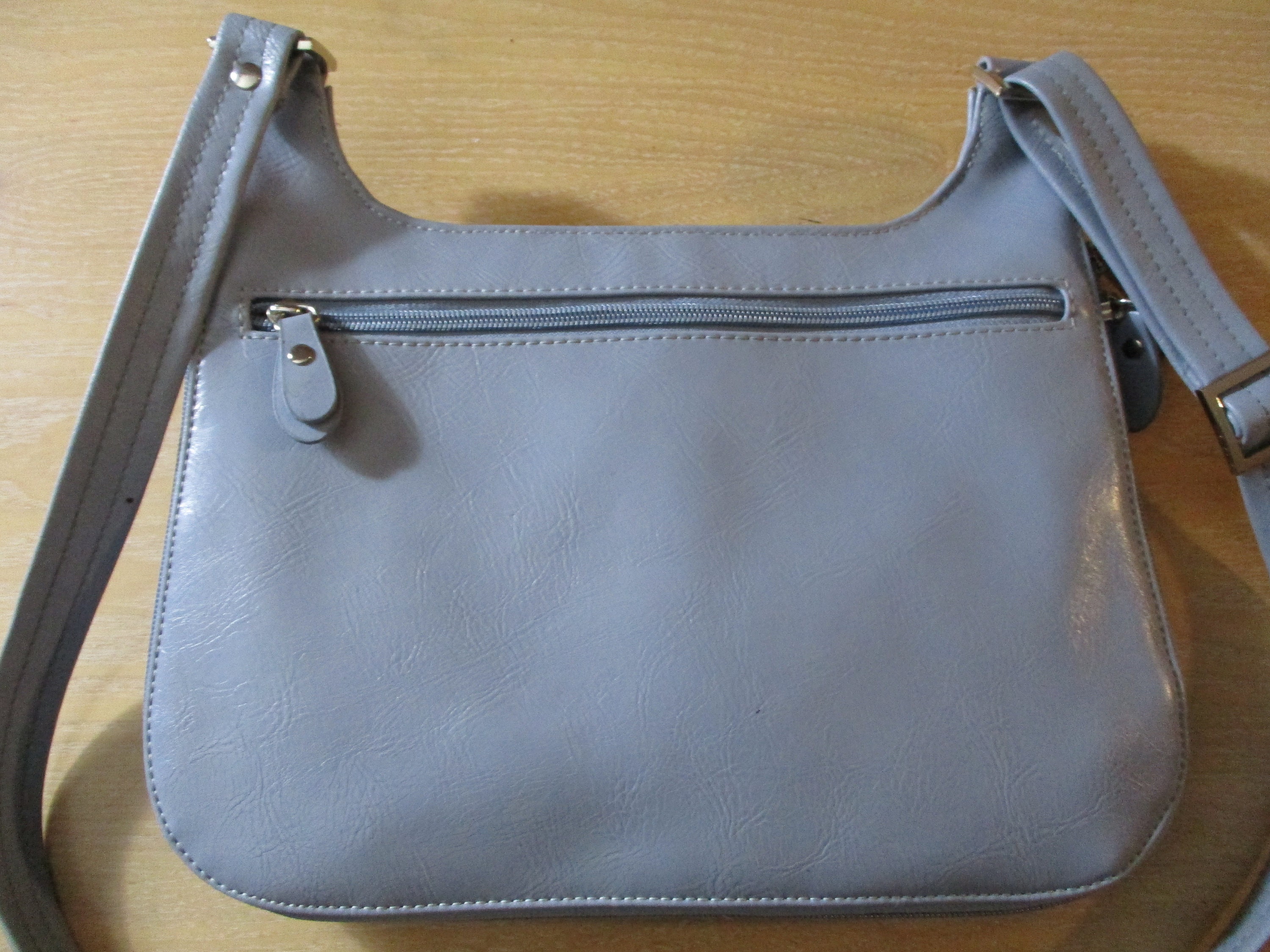 Vintage baby blue handbag in faux leather. | Etsy