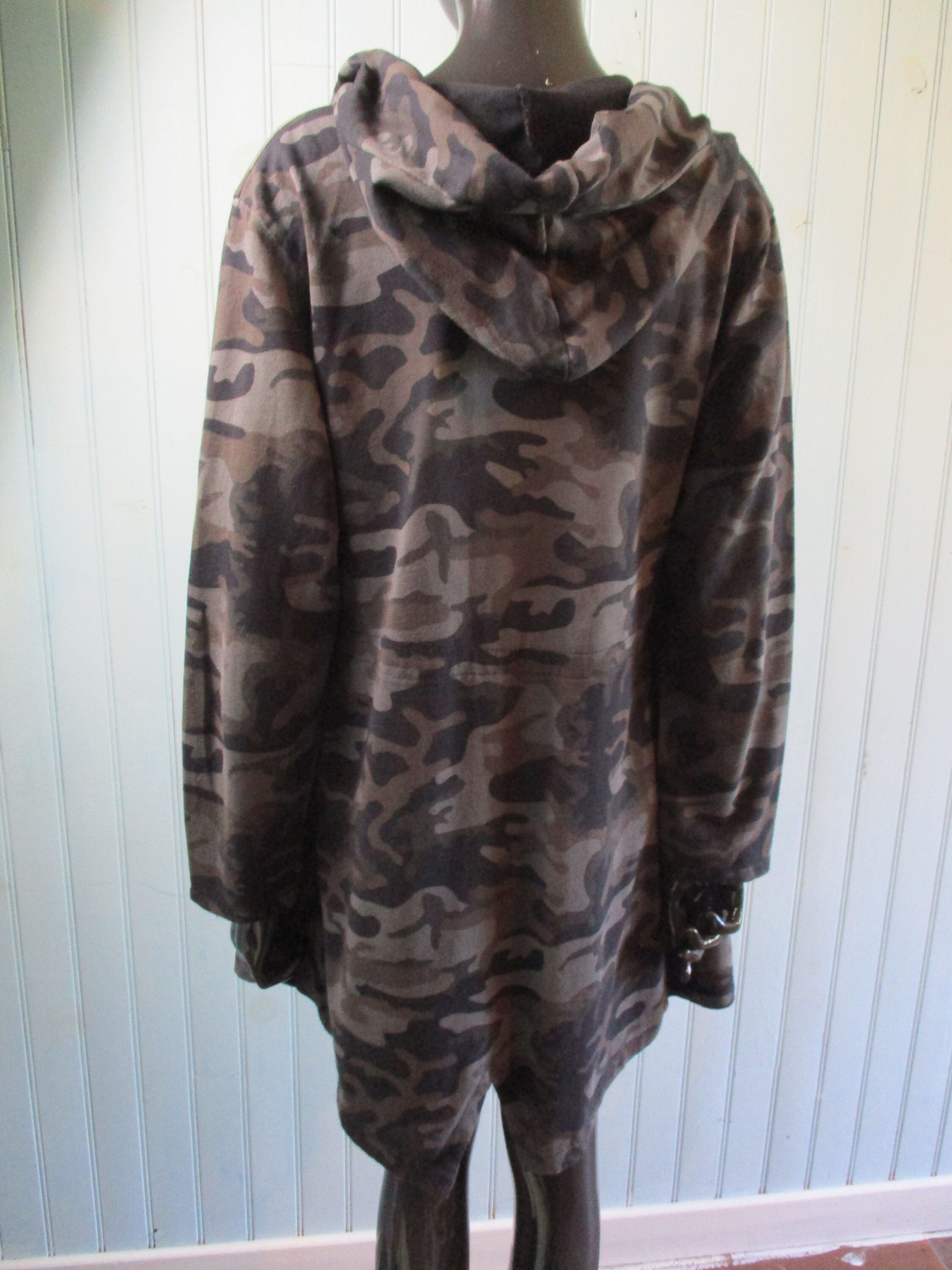 Camouflage Hooded Jacket. . Vintage Hoodiecamoflage ...