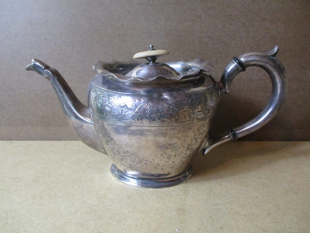 Vintage Silver Plated Teapot. Vintage\vintage Teapot\teapot\silver Tea ...