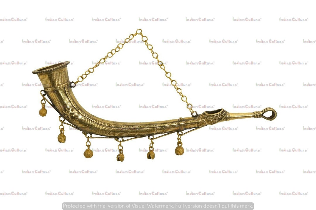 Traditional Musical Instrument Brass Tutari Sig Sringa Blowhorn Kombu ...