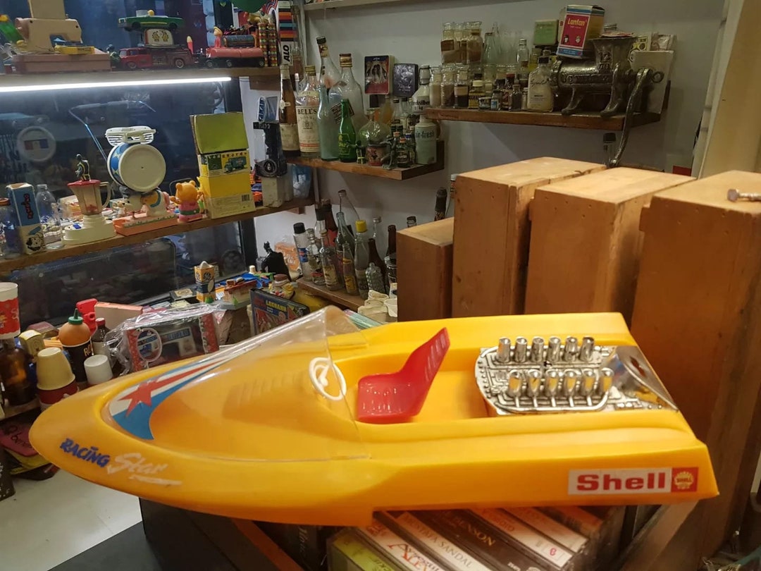 Vintage Plastic Speed Boat Toy - Etsy