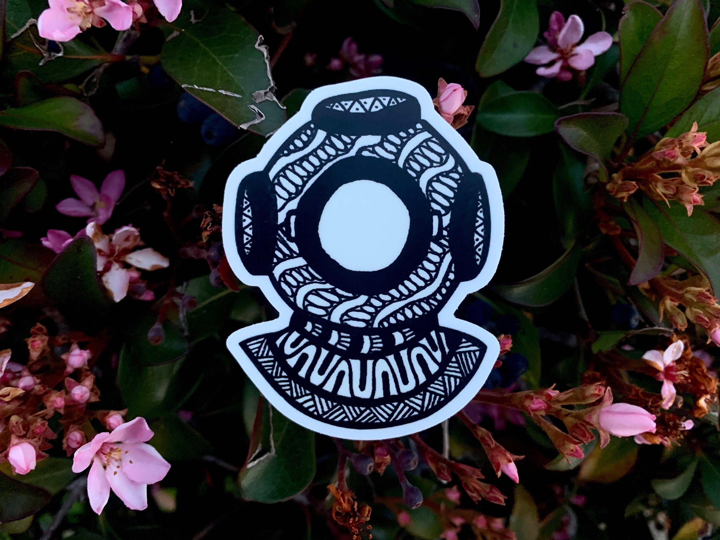 Old School Scuba Diving Helmet Sticker Vinyl Decal Vinyl | Etsy