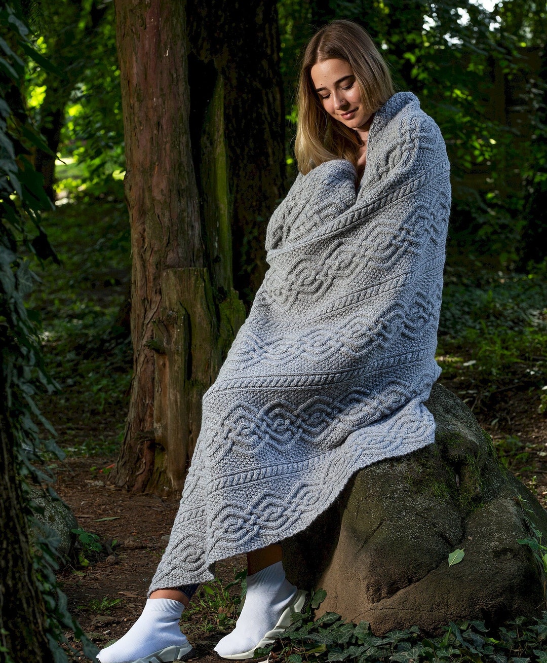 Aran Traditional Irish Heavyweight Throw 100% Merino Wool Cable Knit ...