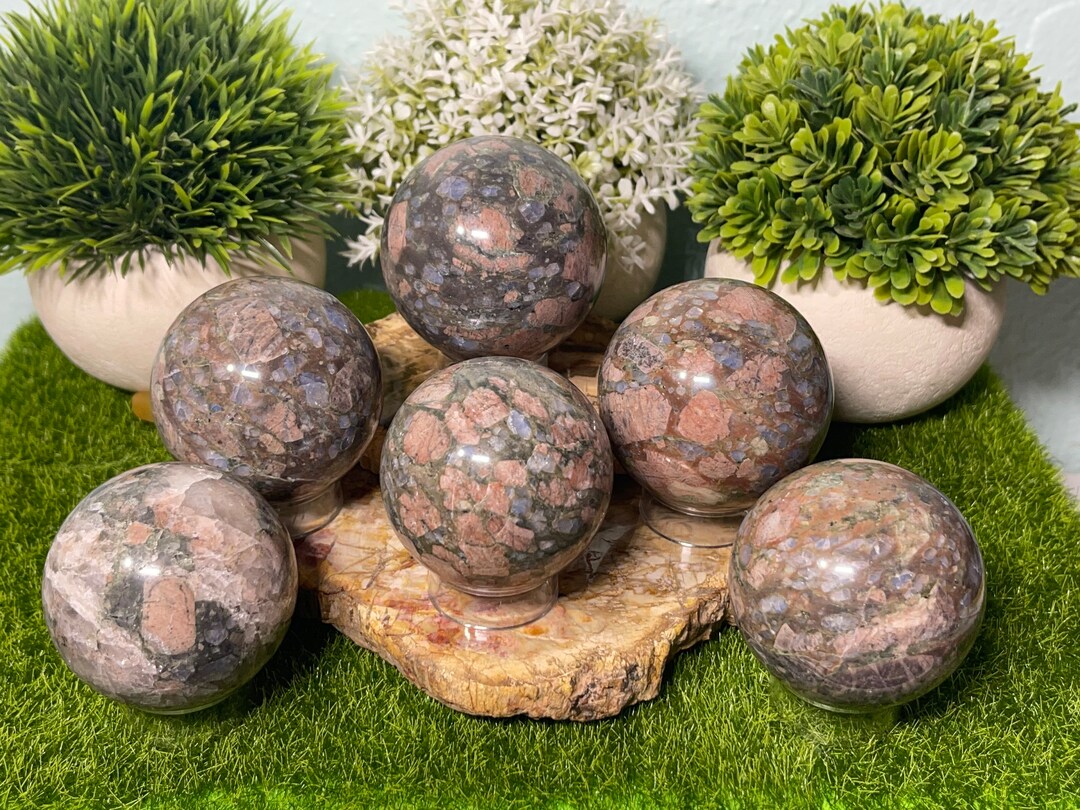 Que Sera Sphere - Etsy