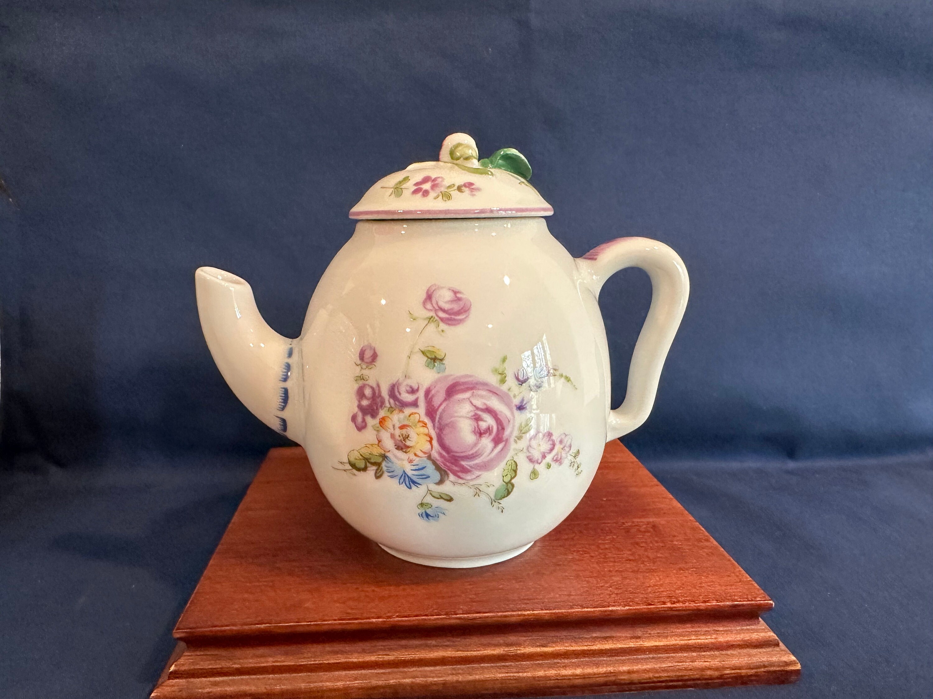 Victoria and Albert Miniature Teapot Series - Etsy