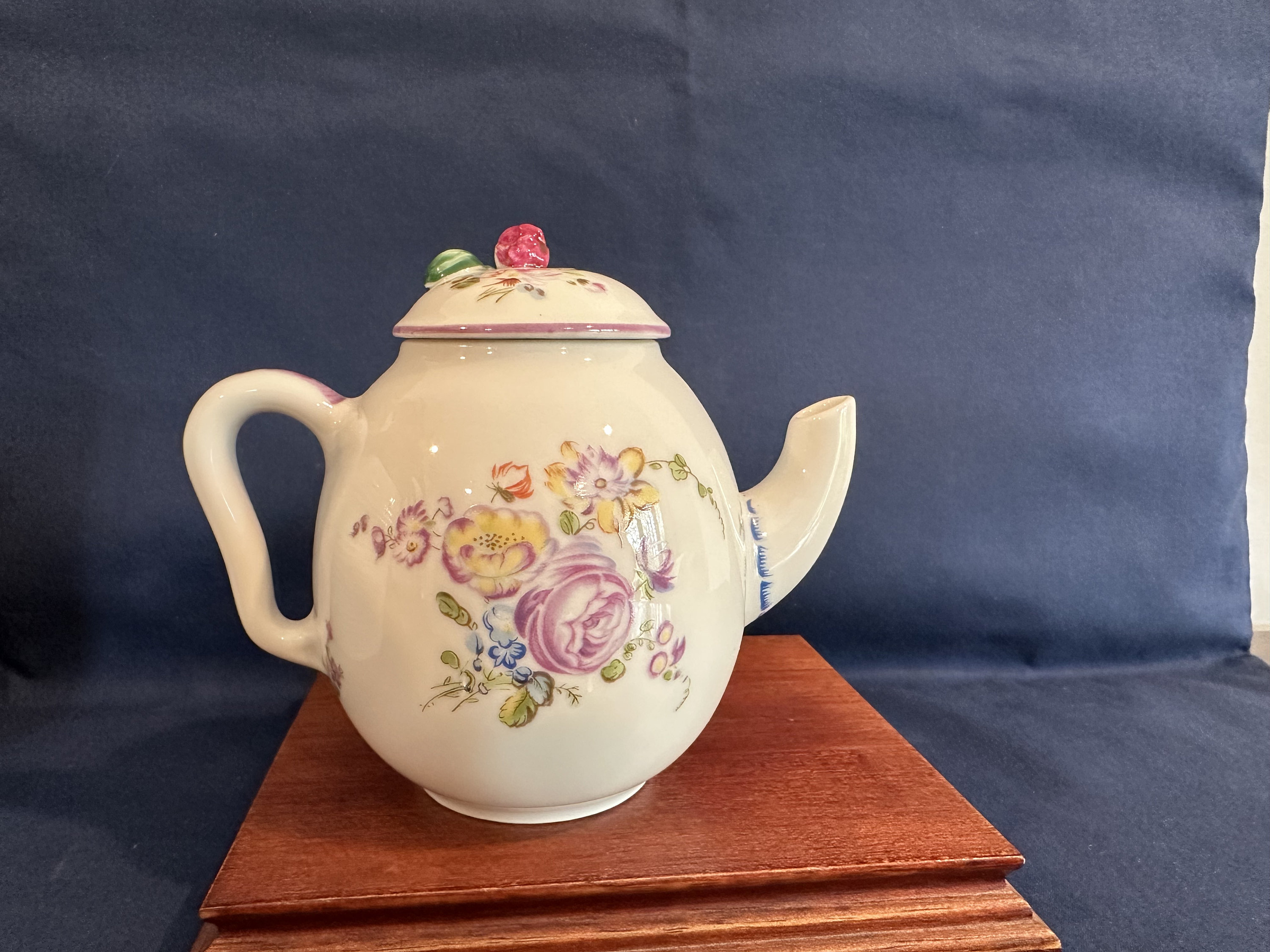 Victoria and Albert Miniature Teapot Series - Etsy